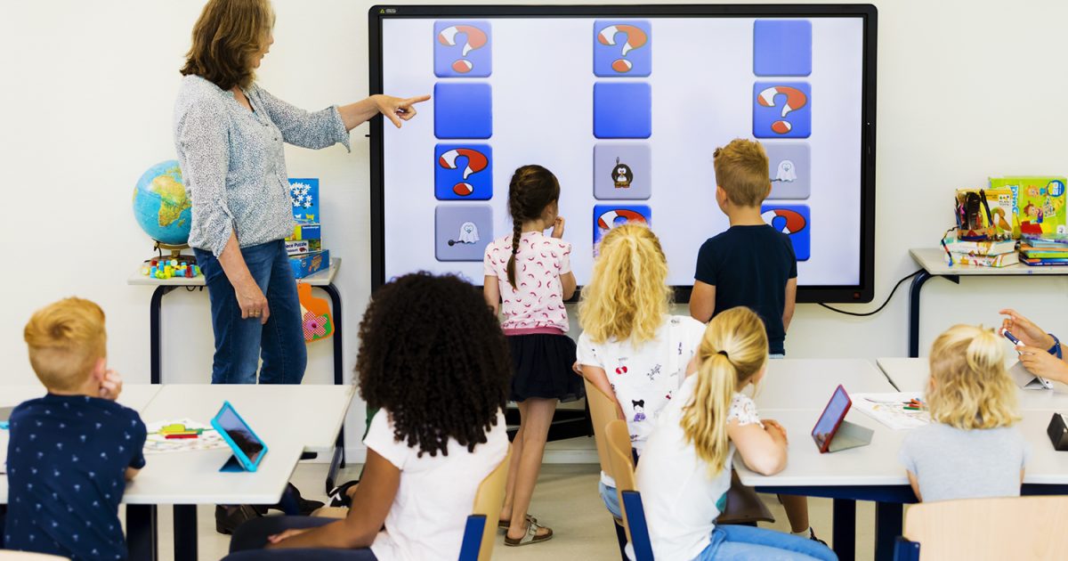 De beste apps voor lesgeven op een digibord | CTOUCH